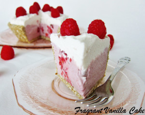 Raw Raspberry Dream Pie | Fragrant Vanilla Cake